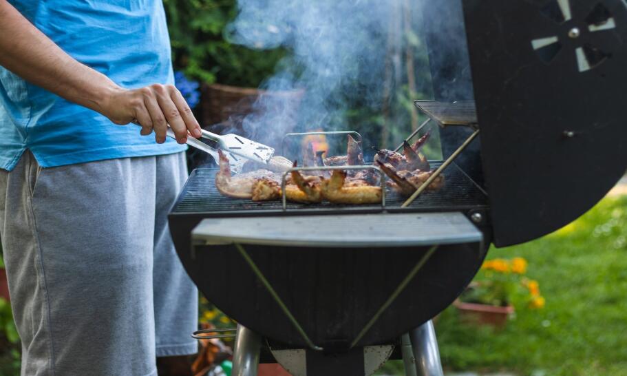 Najlepszy grill do ogrodu – jak wybrać właściwy model?