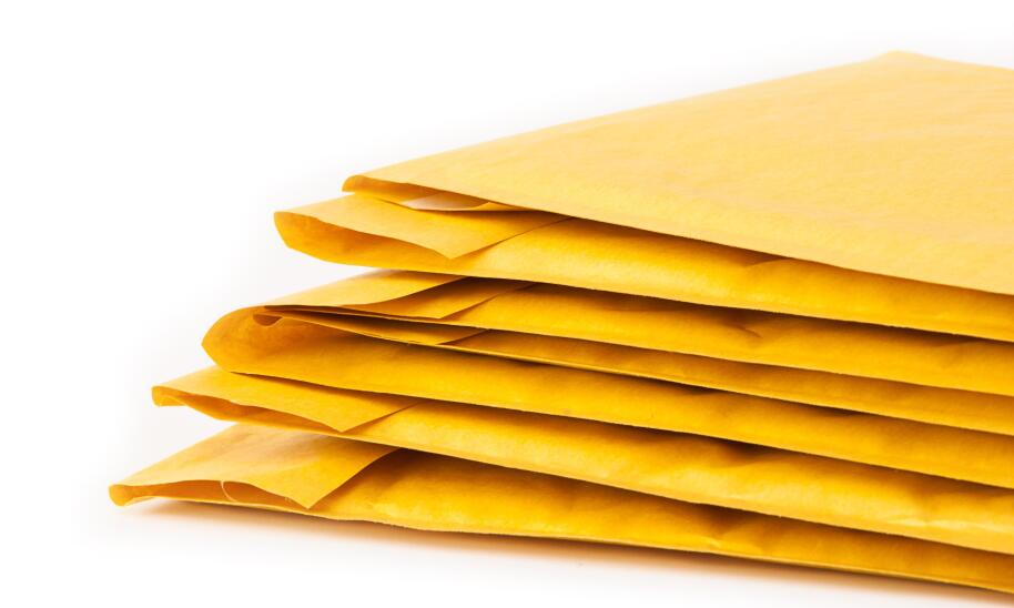 Jak dopasować odpowiedni format koperty do swojej przesyłki?