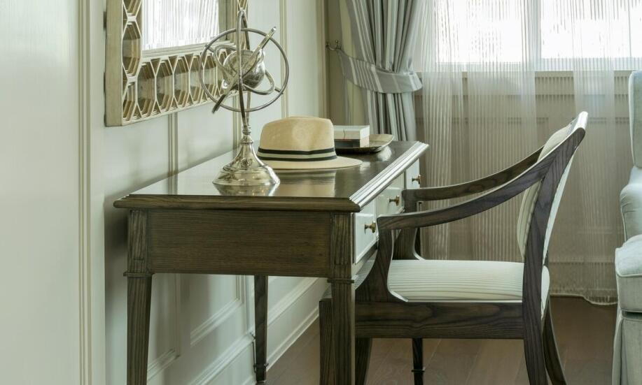 Srebro antyczne jako element podkreślający elegancję posesji – co warto ...